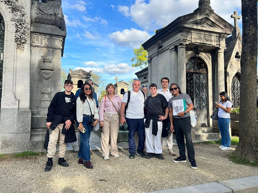 Berühmte Gräber: Geschichten auf dem Friedhof Père Lachaise Tour Paris ...